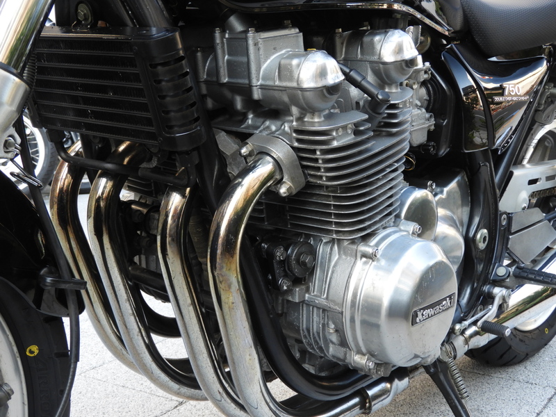 ゼファー750 ( KAWASAKI ) | 東京都上野のバイク街にあるバイクショップ ゼータワン（ZETA-ONE）