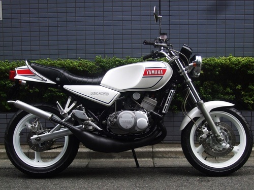 RZ250 ( YAMAHA ) | 東京都上野のバイク街にあるバイクショップ ゼータワン（ZETA-ONE）